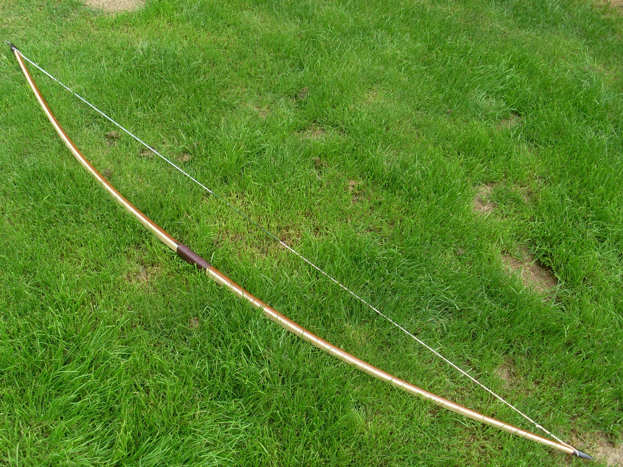 Hickory Backed Ipe/Lemonwood Longbow - Medieval Warbows and Longbows